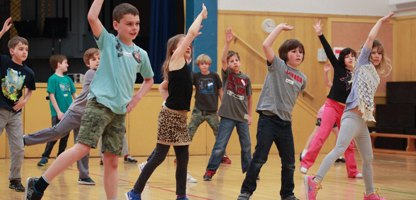 Extracurricular - Buffalo Rubbing Stone School